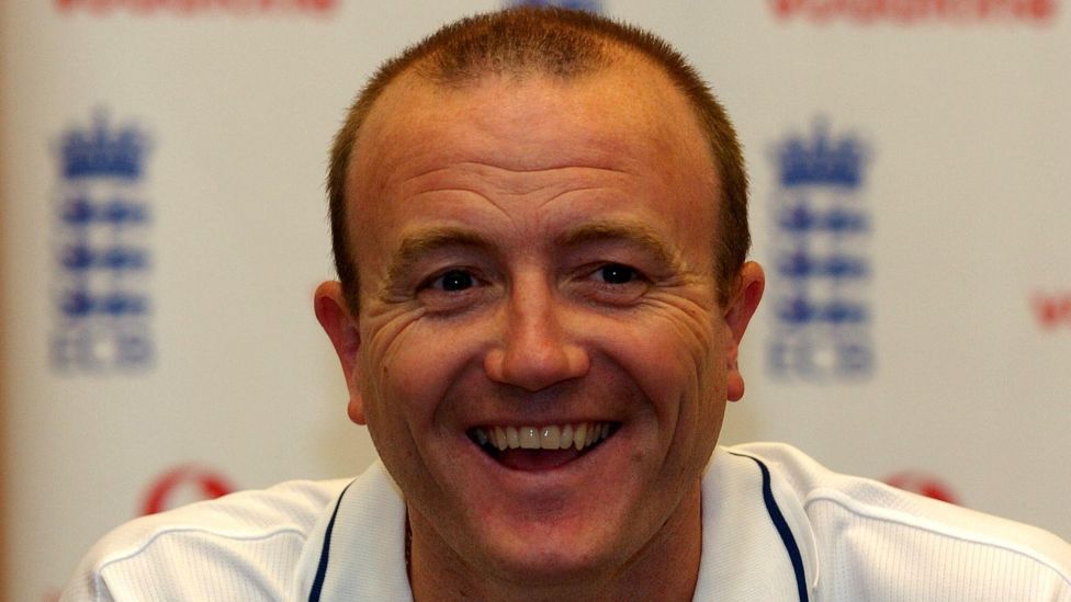 Shaun Udal: Ex-England spinner on living with Parkinson's disease - BBC ...