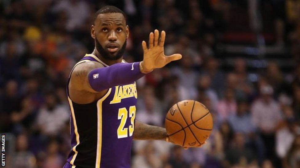 NBA: LeBron James claims first Los Angeles Lakers victory - BBC Sport