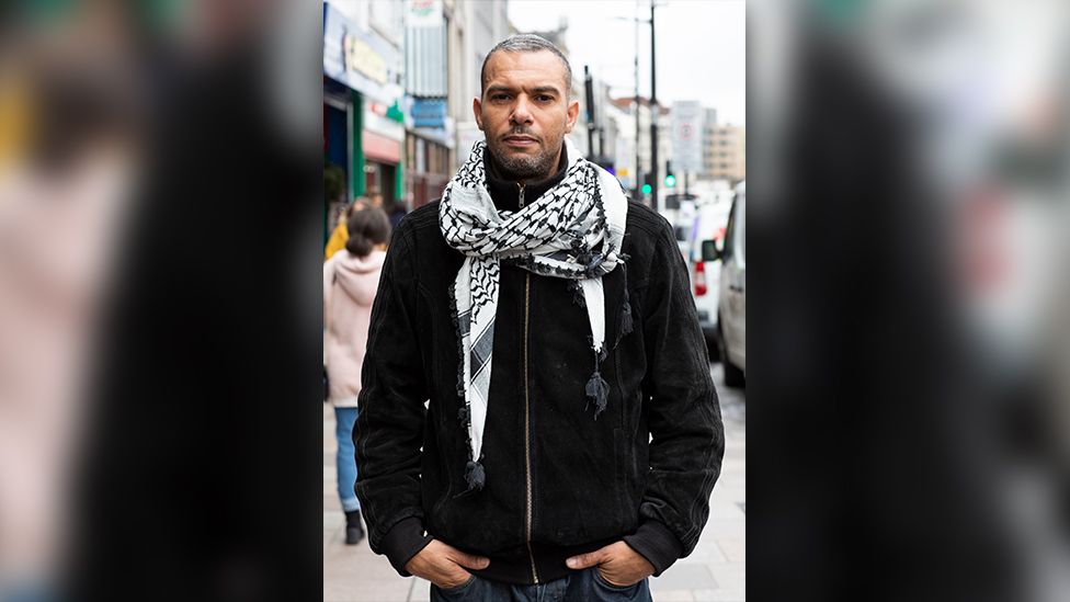 Cardiff's 1919 race riots made into online graphic novel - BBC News