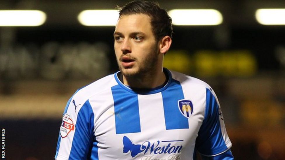 Drey Wright: Colchester United winger signs new one-year contract - BBC ...