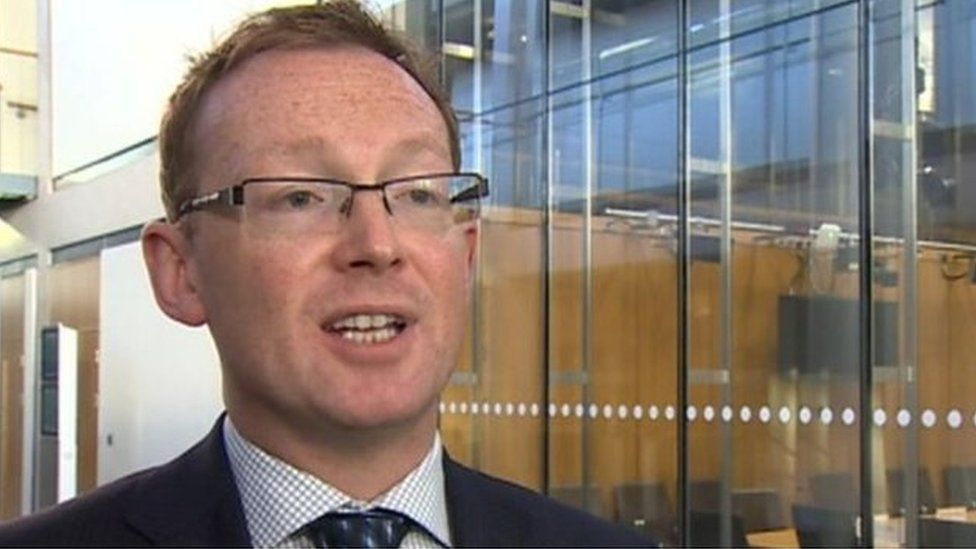 Review call after £1.2m Welsh Government payout case - BBC News