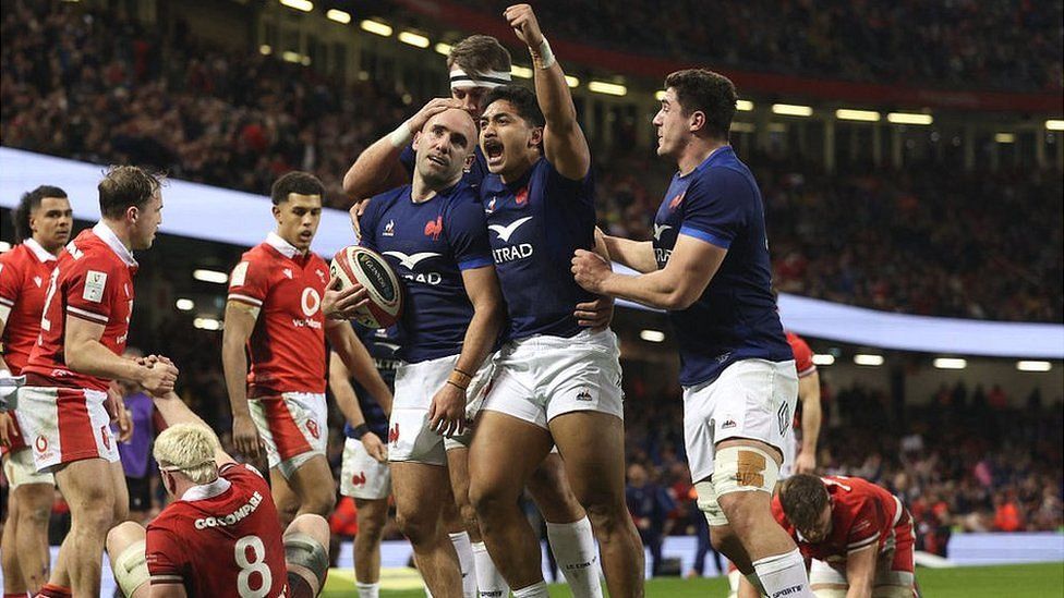 Cymru v Yr Eidal: 'Nid ni yw'r ffefrynnau' - BBC Cymru Fyw