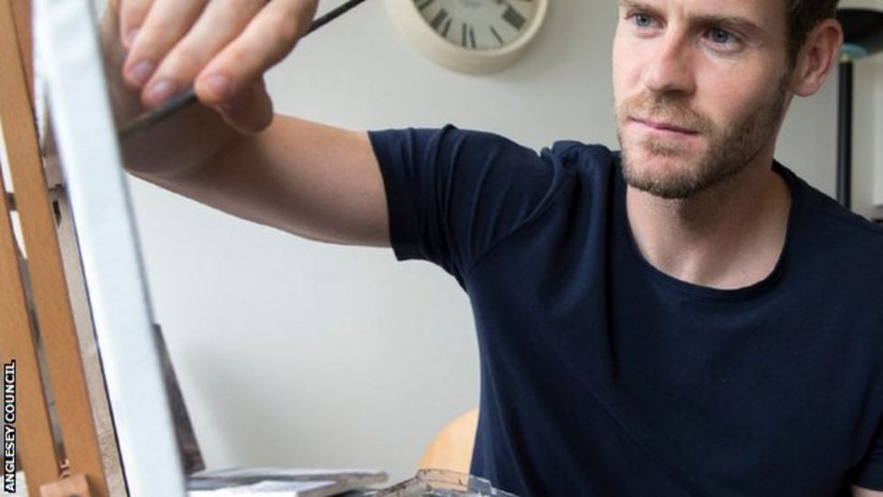 Owain Fon Williams: Wales goalkeeper turns to art to help Dunfermline ...