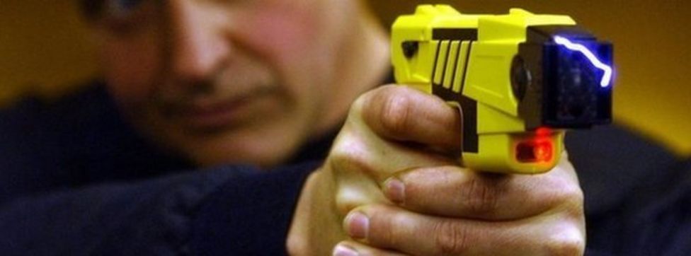 Black people 'three times more likely' to be Tasered - BBC News
