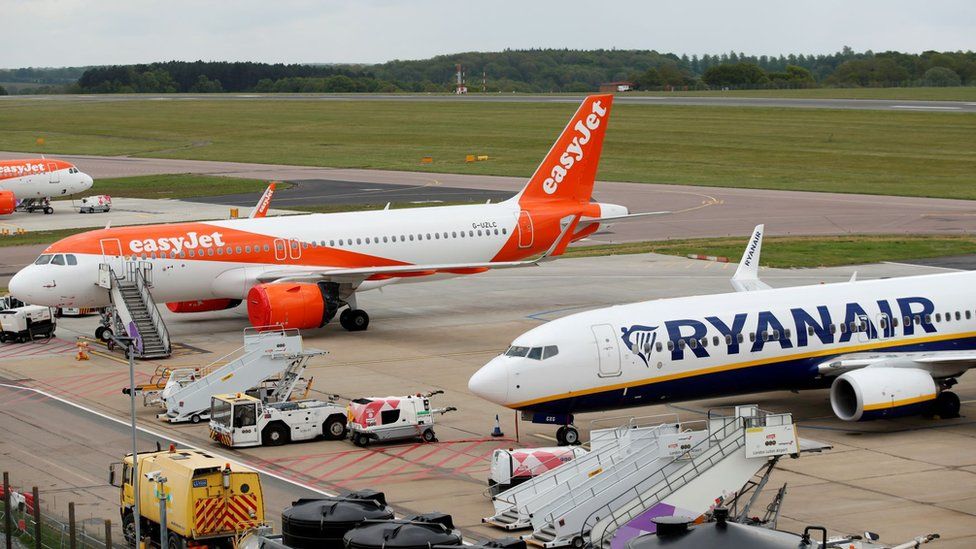 London Luton Airport plans for 1m more passengers approved - BBC News