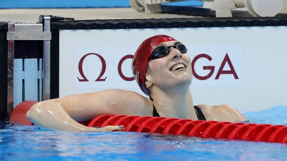 Rio Paralympics: Bethany Firth celebrates third gold medal - BBC News