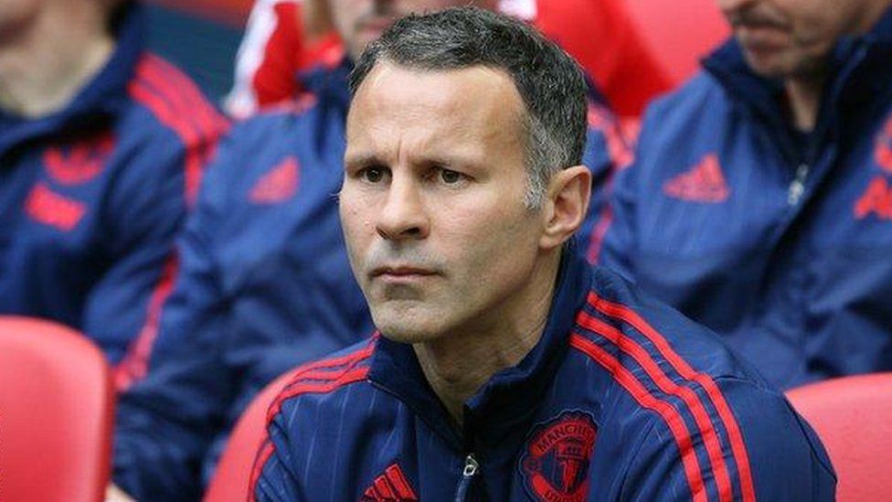 Ryan Giggs: Dileu cyhuddiadau yn erbyn cyn-reolwr Cymru - BBC Cymru Fyw