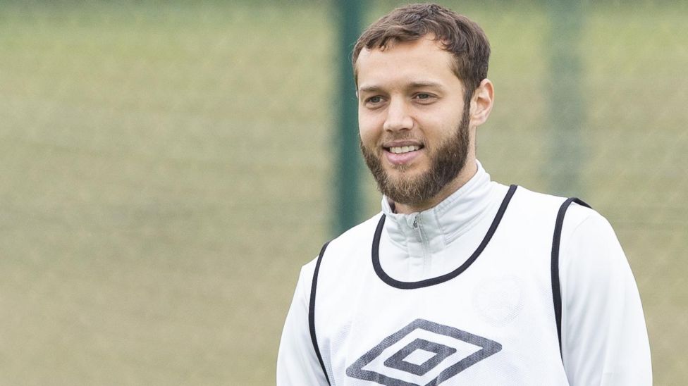 Late Grant double earns Hearts win over Fleetwood - BBC Sport