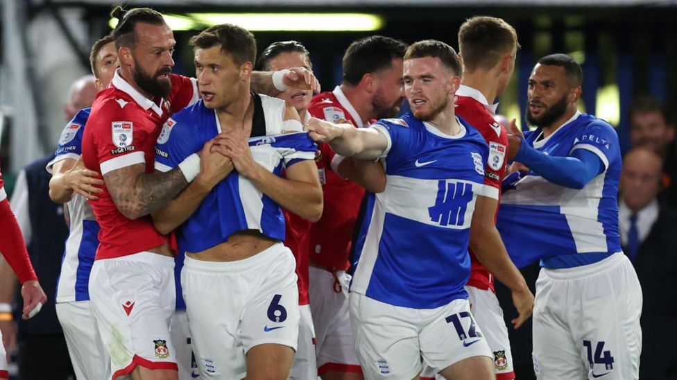 Birmingham City vs Wrexham: League One - BBC Sport - BBC Sport