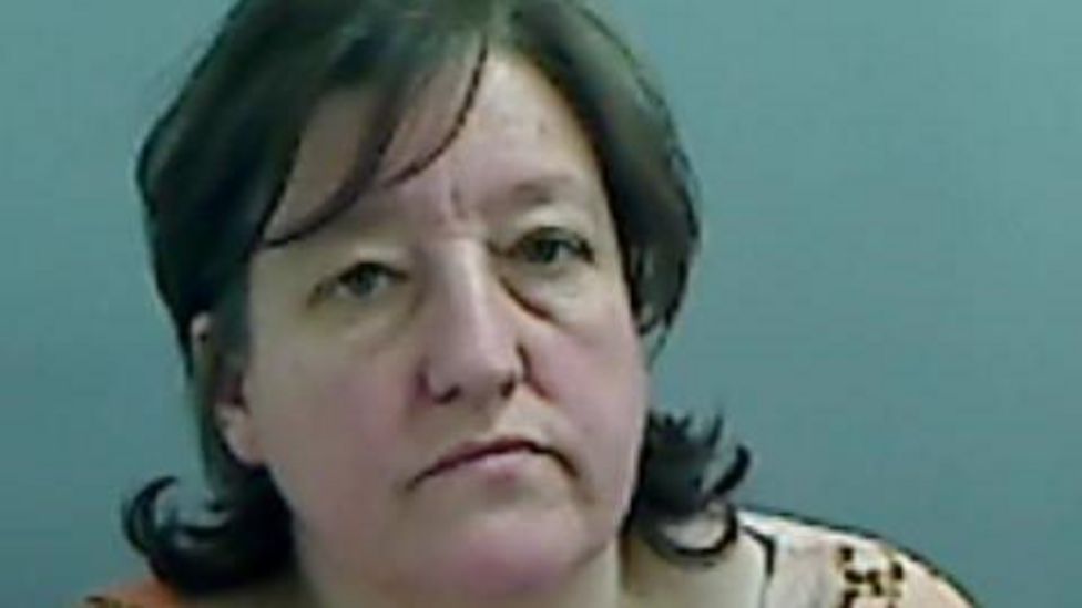 'Carer' stole from elderly woman and altered her will - BBC News