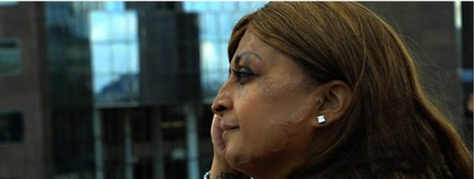 News Daily: Supreme Court prorogation appeal and SNL sacks actor - BBC News