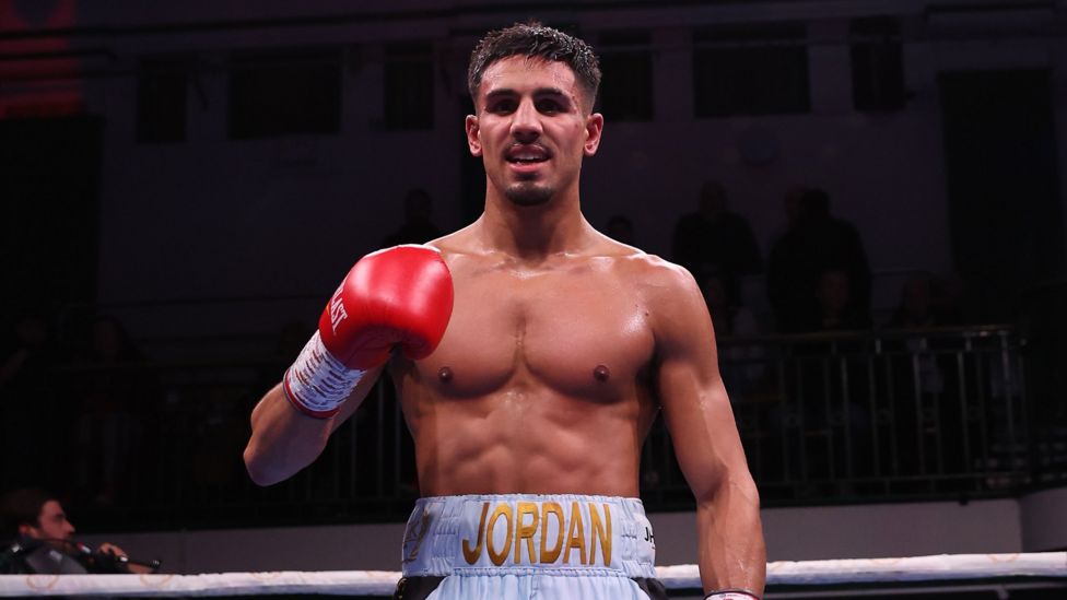 Jordan Flynn: Unbeaten lightweight 'enjoying' himself after win on ...