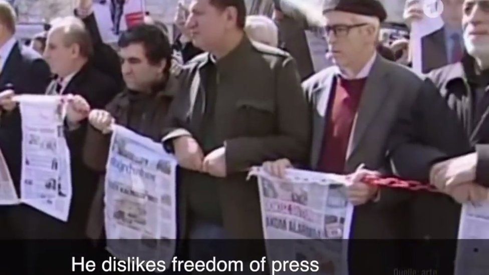 Erdogan poem: Turkey demands German action over 'obscene' satirist ...