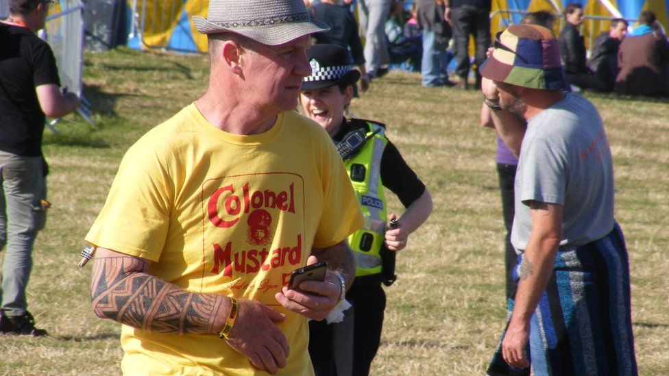In pictures: Wickerman Festival - BBC News