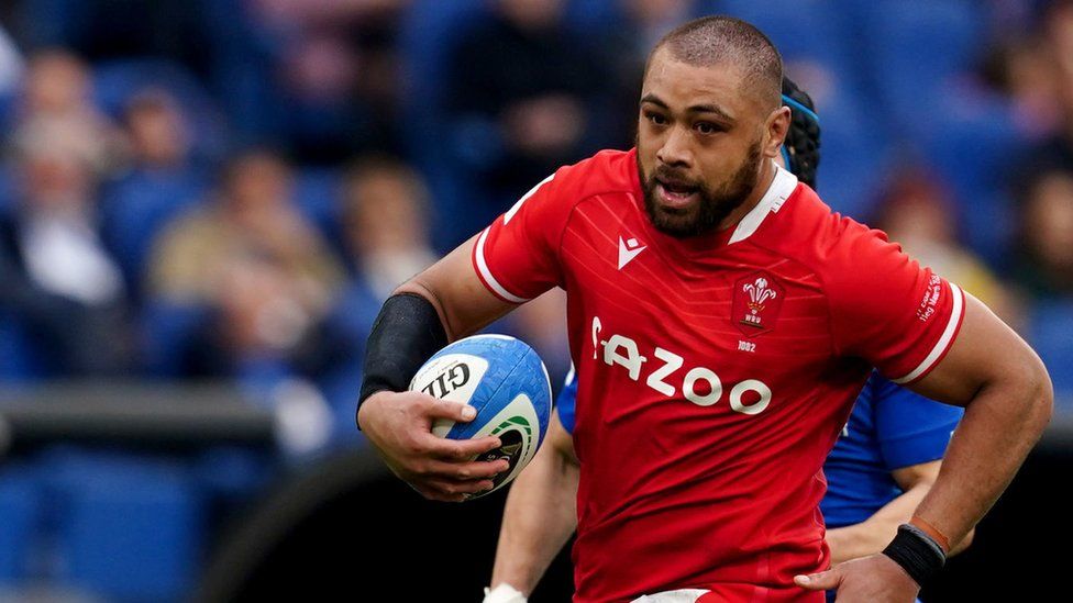 Faletau yn holliach i herio Fiji yng Nghwpan y Byd - BBC Cymru Fyw