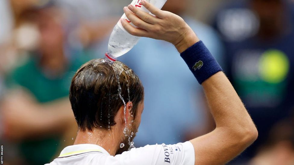 US Open 2023: How hot is too hot to play a Grand Slam? - BBC Sport
