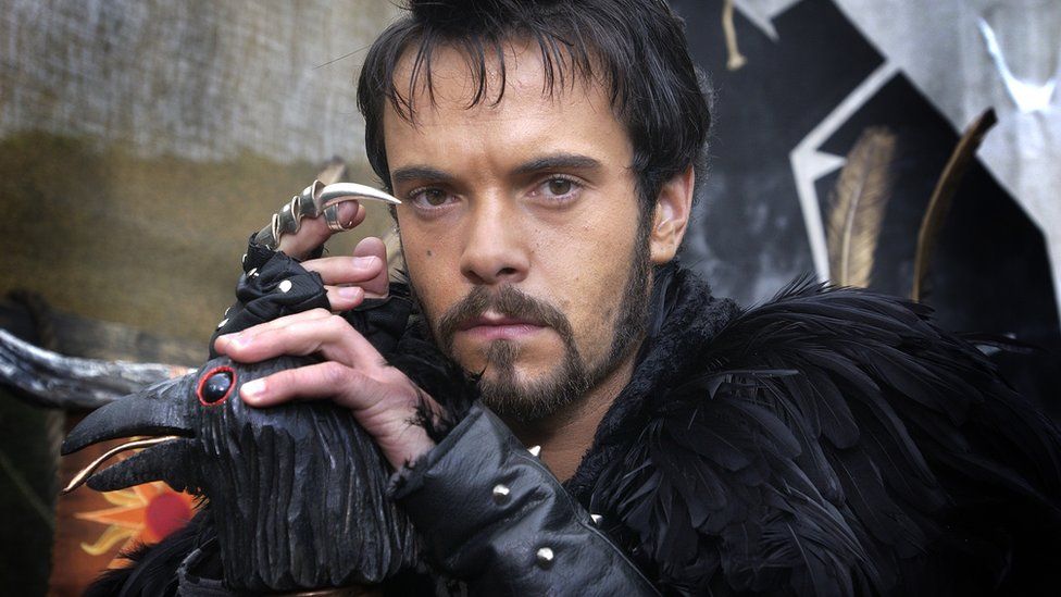 Guests announced for pop culture festival Fort Con 2 - BBC News