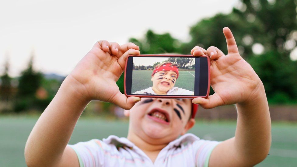 Filming tips for Newsround - BBC Newsround