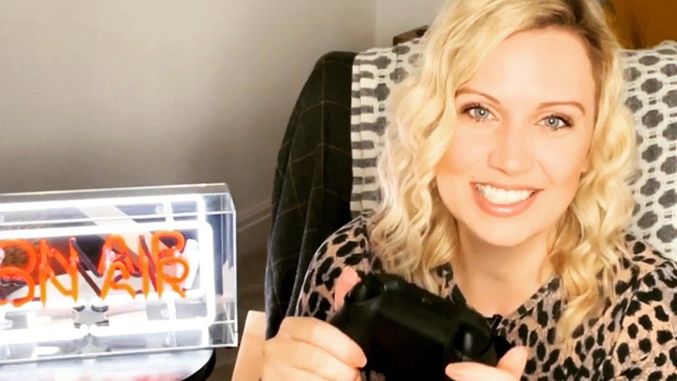 Alex Humphreys: Fy mywyd mewn gemau - BBC Cymru Fyw