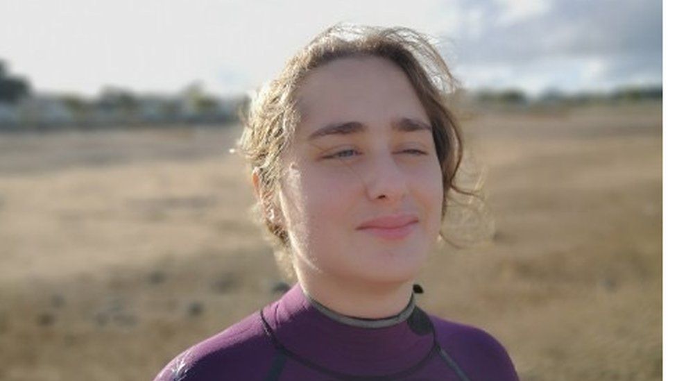 Cardiff cafe staffed by autistic people fears closure - BBC News