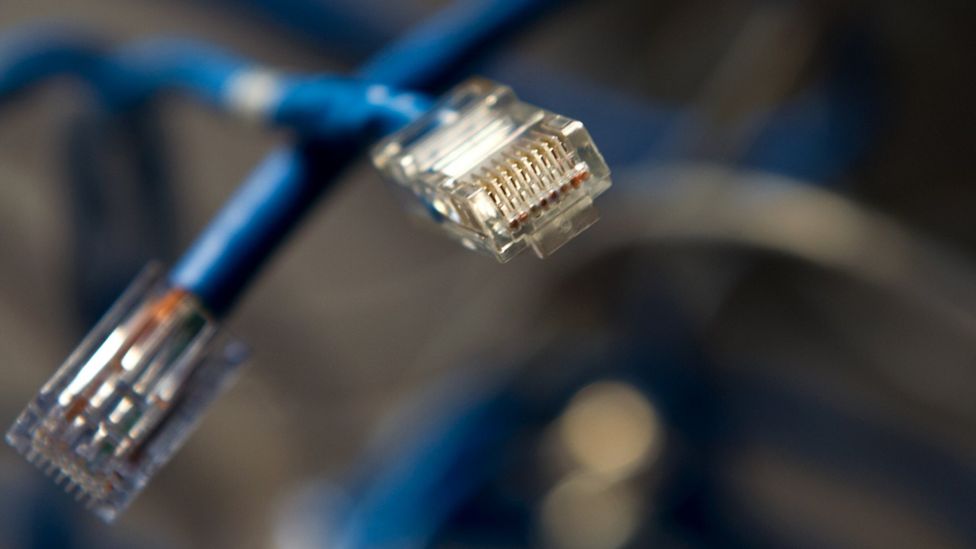 Wordpress blogs defaced in hack attacks - BBC News