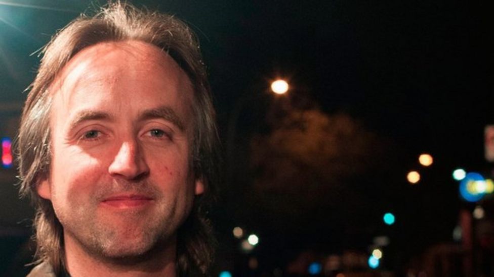 Llên, gwleidyddiaeth a hunaniaeth - BBC Cymru Fyw