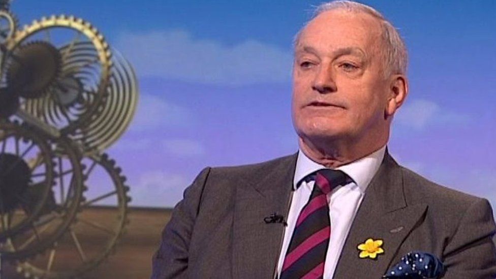 Neil Hamilton to contest Carmarthen East and Dinefwr for UKIP - BBC News