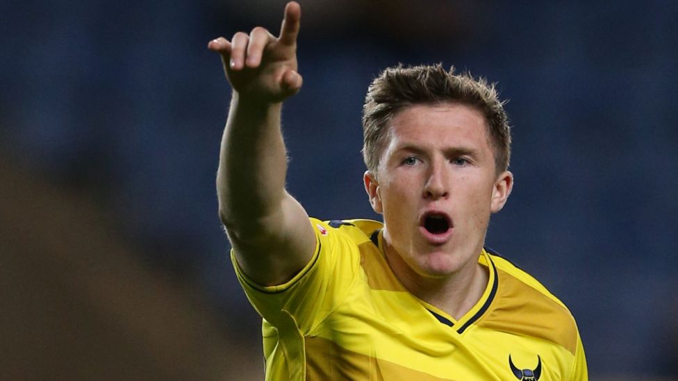 Sam Long: Oxford United defender signs new one-year contract - BBC Sport