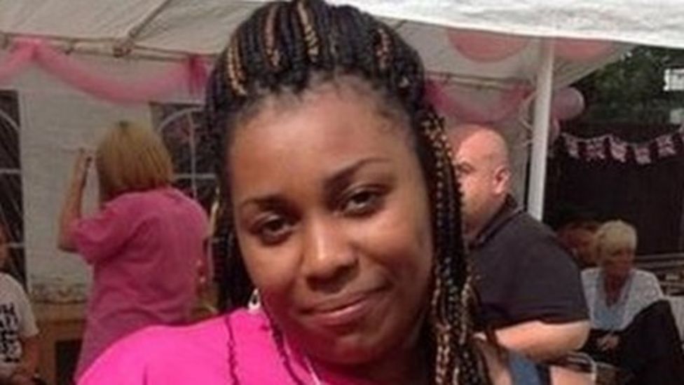 Hackney shooting: Boy arrested over Lianne Gordon killing - BBC News