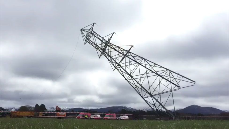 Last redundant Cairngorms electricity tower pulled down - BBC News