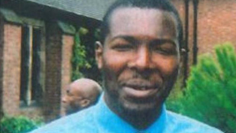 Siblings named in fatal Wolverhampton stabbing - BBC News