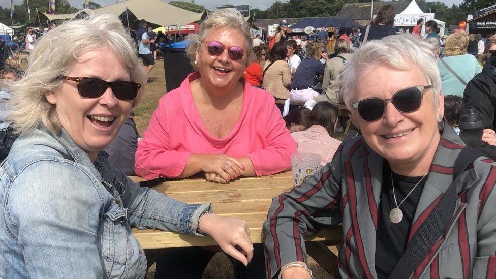 'Eisteddfod yn allweddol i fywyd y genedl a'r Gymraeg' - BBC Cymru Fyw