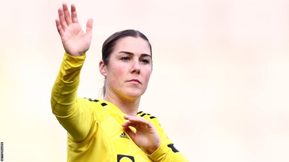 Manchester United manager Marc Skinner 'proud' of five England call-ups ...