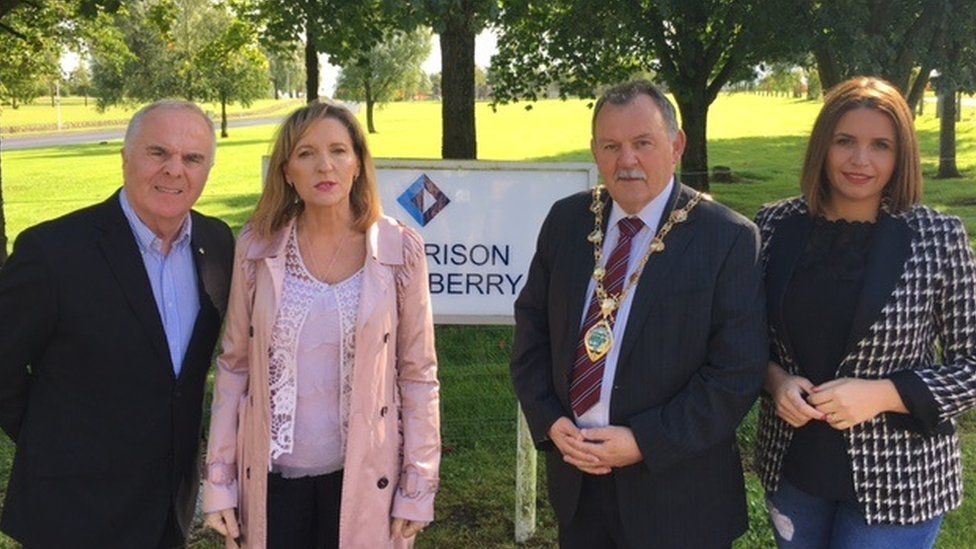 Derry mayor defends decision to wear mayoral chain on prison visit ...