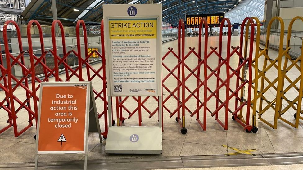 Train industrial action: Overtime ban sees station closures - BBC News