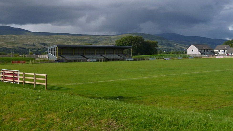 Ceistean ann an Loch Abar - Naidheachdan a' BhBC