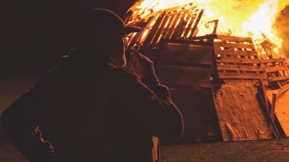 Bonfire Night: New firefighter bodycams after rise in attacks - BBC News