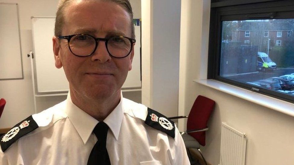 Police chief addresses uncomfortable and disappointing report - BBC News