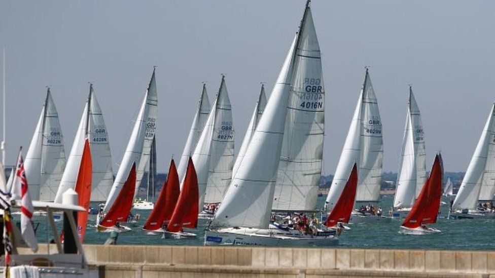 Cowes Week racing abandoned on opening day - BBC News