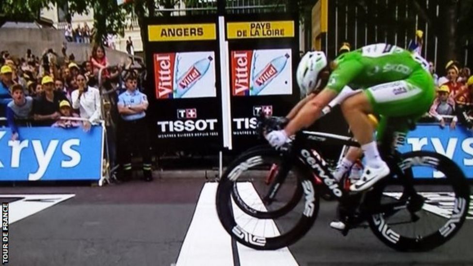 Tour de France: Mark Cavendish claims 28th stage win in photo finish ...