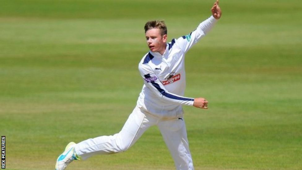 Mason Crane: Hampshire spinner makes New South Wales debut - BBC Sport
