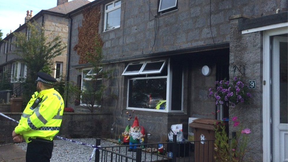 Serious Aberdeen house fire 'was not suspicious' - BBC News