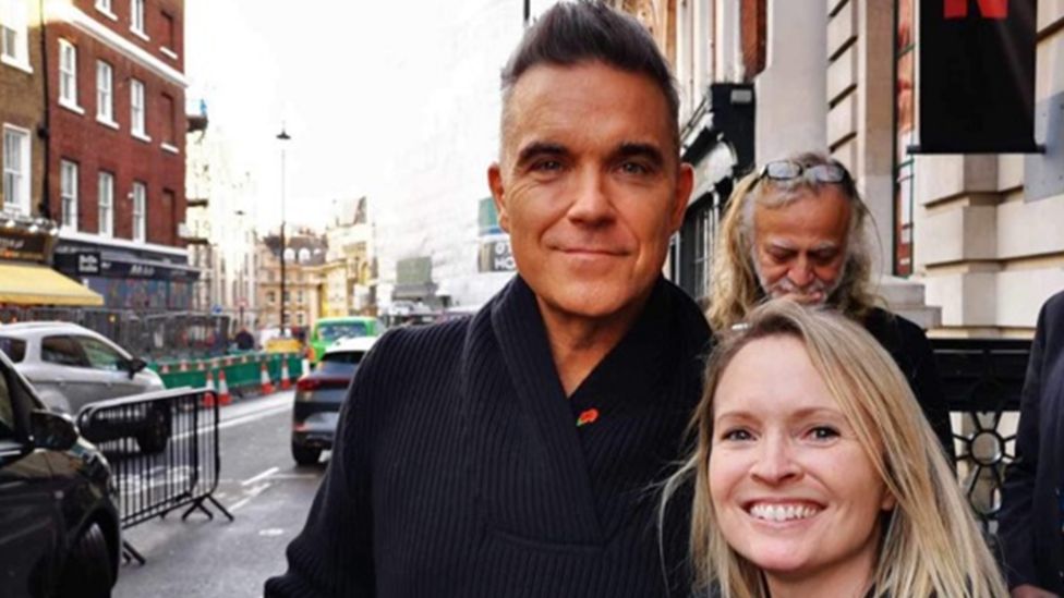 Robbie Williams at 50: 'He never liked birthday parties' - BBC News