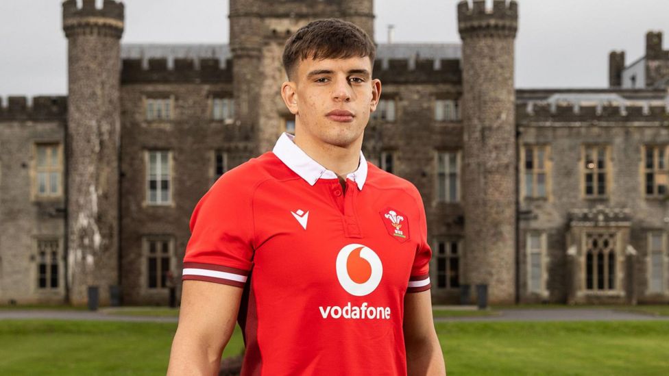 Capten Cymru Dafydd Jenkins yn dilyn ôl troed Syr Gareth Edwards - BBC ...