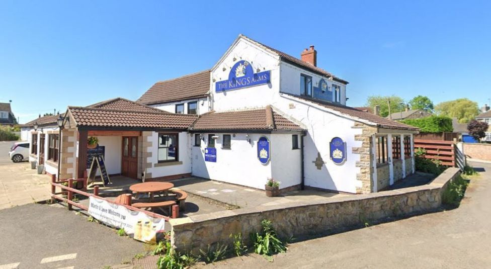 Former village pub to be converted into writer's retreat - BBC News