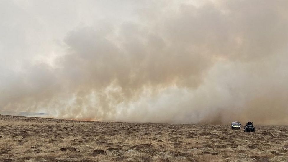 Isle of Lewis wildfire burns into third day - BBC News