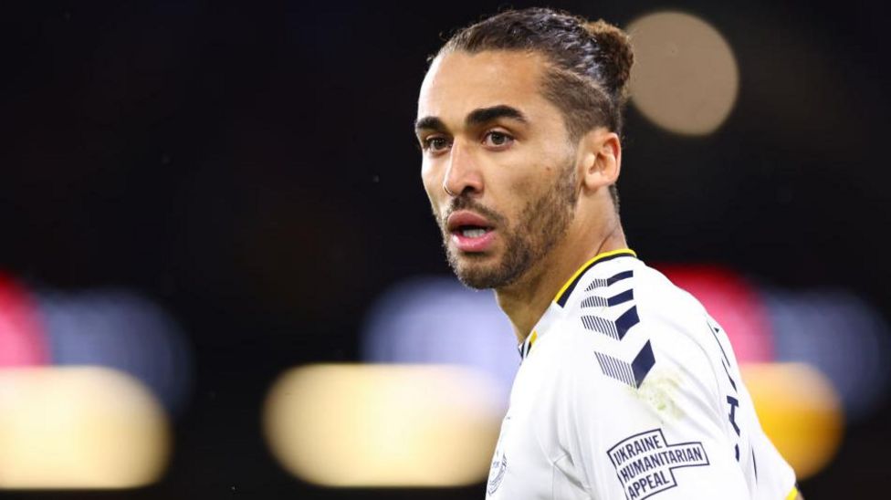 Everton: 'Top player' Calvert-Lewin backed to start scoring again - BBC ...