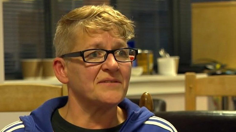 Newcastle mental health charity overwhelmed by demand - BBC News