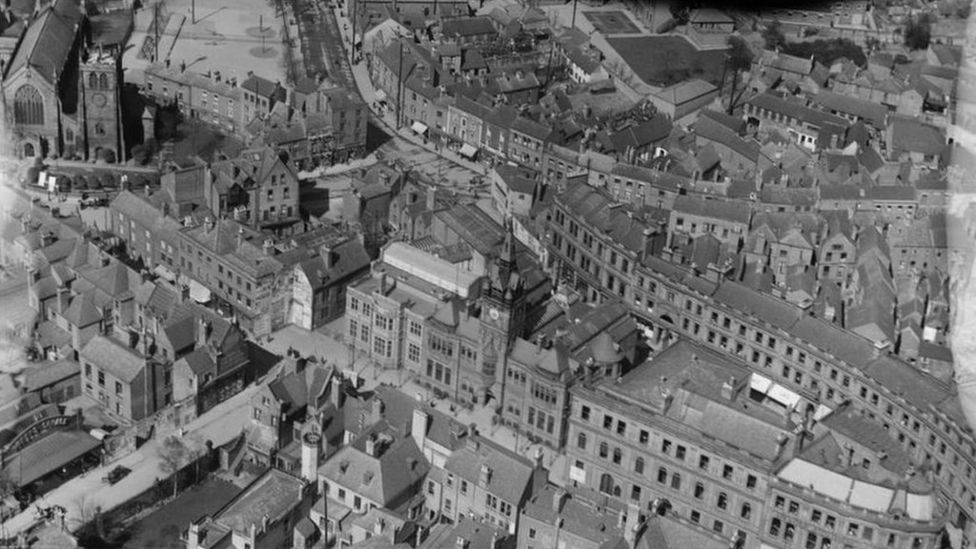 Historical England aerial pictures show Derby's past and present - BBC News