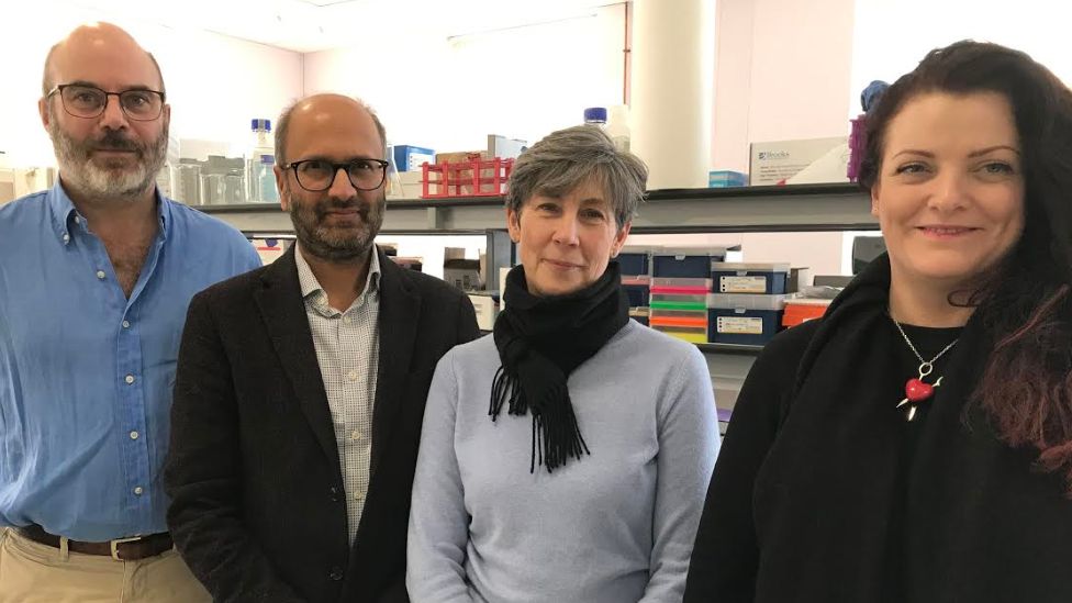 Amelia Roberts' parents visit epilepsy fundraising research team - BBC News